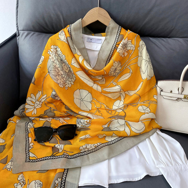 Viscose printed Floral essence – Wax Colors